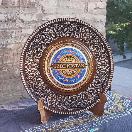 Yong'oqdan 30 santmerliy lagan