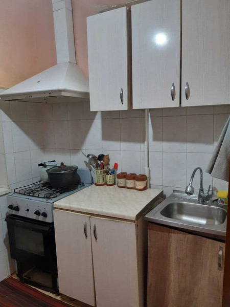 3 хонали квартира ижарага берилади.