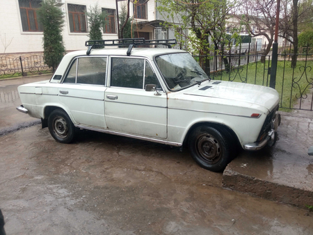 Жигули Ваз 2103  газ -бензин 1976 год находу