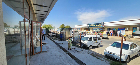Do'kon Sotiladi Katta Bozorda 11 aftobuslar bekati