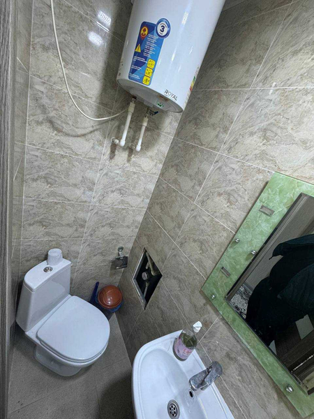 Срочно Продаётся 1- Комнатная Люкс Квартира На Вокзале (Красный Дом)