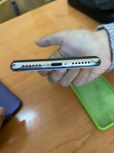 IPhone X , идеал состояние , нархи келишилади