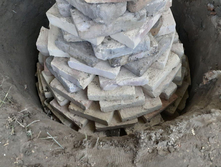 Kuza kalodis qazish xizmati