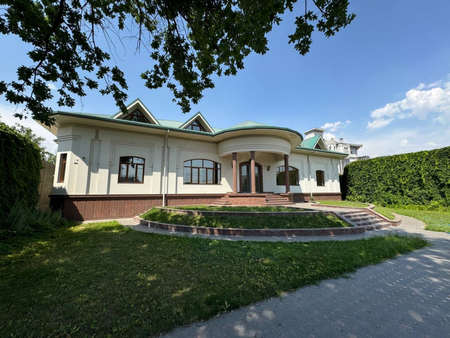 Продается дом под офис Лабзак махалля