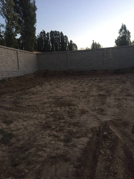 Yer sotiladi 8 sotix boz suvda