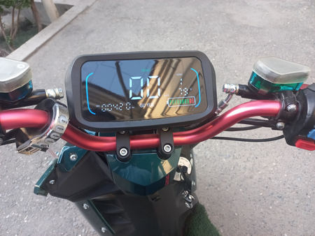 Redline skuter yili 2024