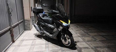 Yamaha M max sotiladi xolati yengi