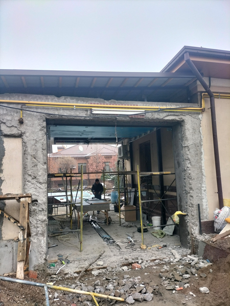 Перфоратор ломаем бетон копаем траншею