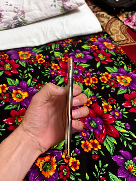 Iphone xs max idealniy