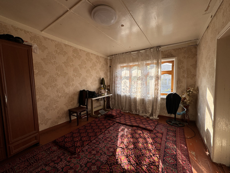 Срочно Продажа Спутник-2 3–х ком возле метро