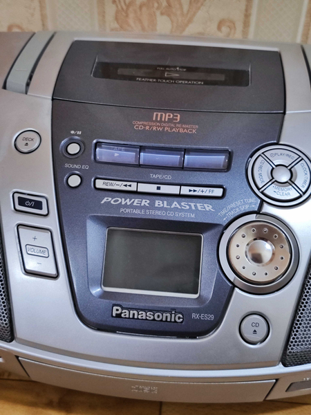 Стерео магнитола с CD Panasonic RX-ES29