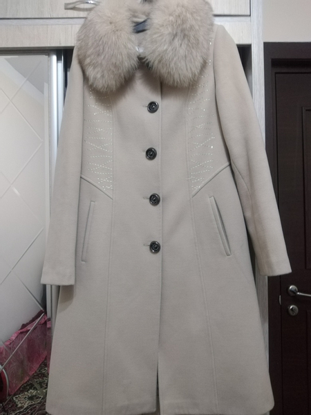 Ayollar paltosi Turkiya mahsuloti