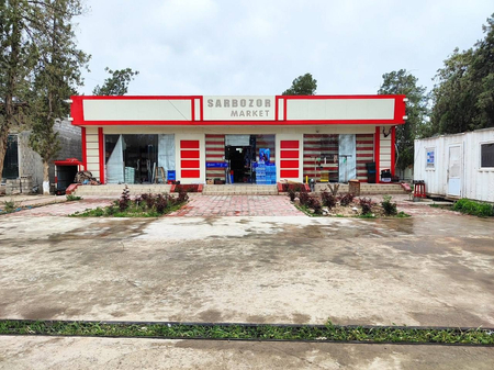 Srochni Supermarket sotiladi