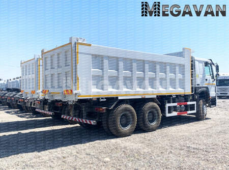 Самосвал заводской Sinotruk Howo 25 тонн дизельный янги Хово