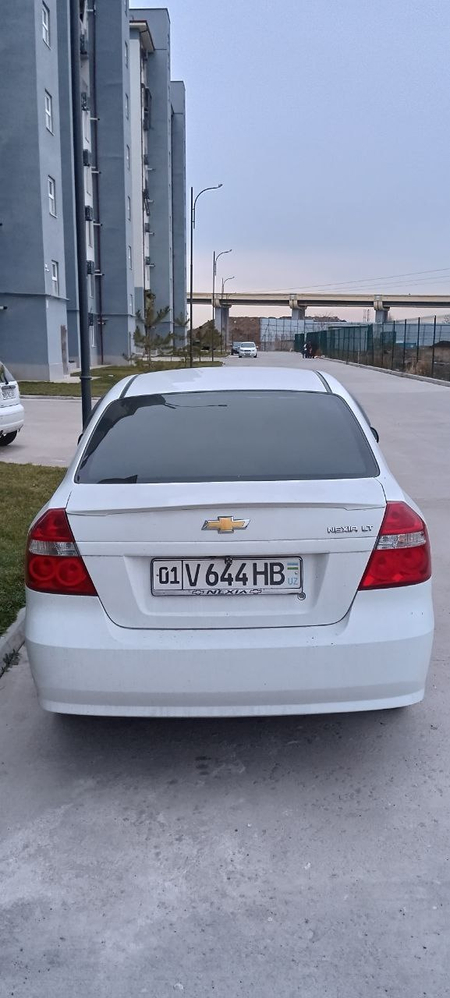 Nexia 3 oq rang 2-pozitsiya probeg 123 ming.
