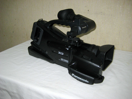 Видеокамера Panasonic MD10000 3CCD состояния вид отлично но нерабочий!
