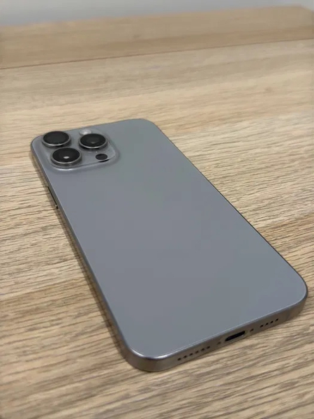 Iphone 15 pro max 256 gb