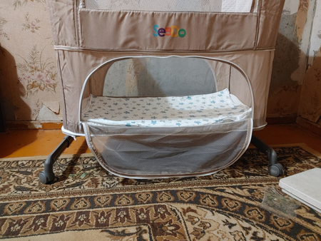 Люлька манеж ( прикроватный )