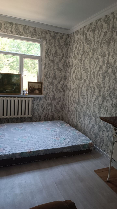 Аренда , массив ,,Феруза,, 2 комнатная , разделка,  ремонт! 1 этаж!