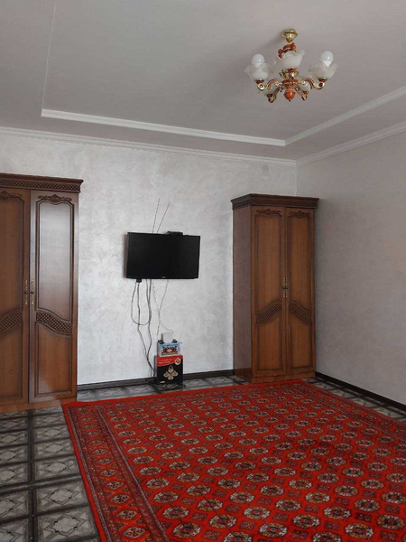 Квартира арендага бериледи Орайлык базар касында