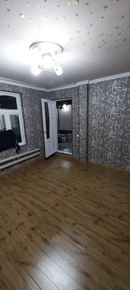 Arenda oilaga Uchastka 4xona 400ye.Olmazor t.Chorsu.Xastimom Maschit.