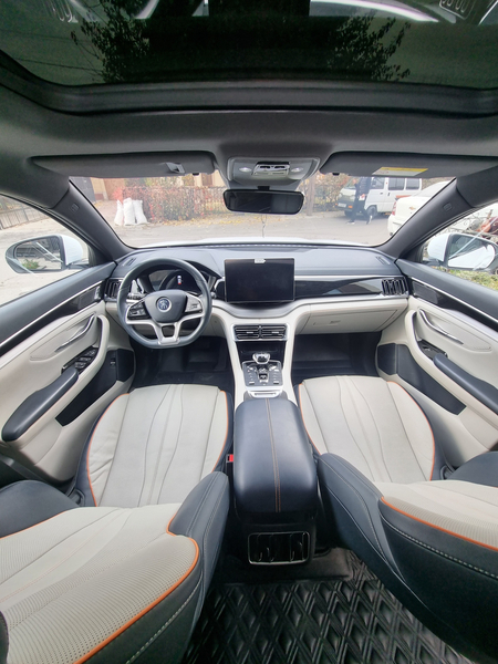 BYD song plus flagship