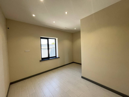 Продается Евро дом Ор-р: Саламатина 180м2
