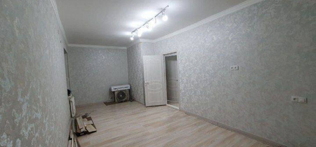 Продается на Глинке 8 роддом, 1/4/4 кирпич 42м2