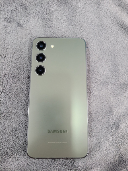 Samsung s23 Koreadan olib kelidi