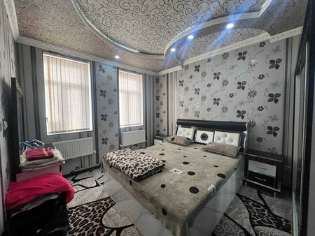 Эълон№4172  4  хонали янги қурилган квартира.