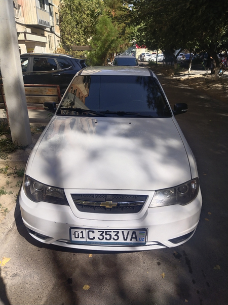 Chevrolet Nexia 2 Donc 1.6L  full