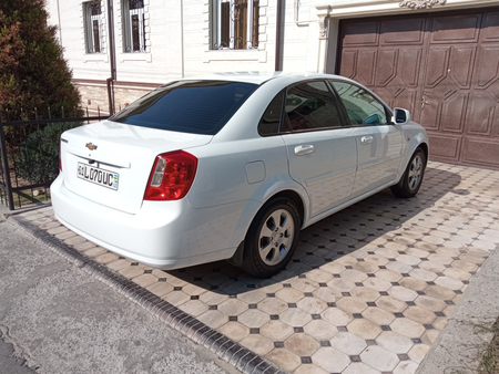 Chevrolet jentra sotiladi