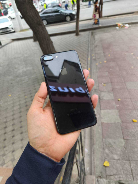 iPhone 8 64GB Rose Gold