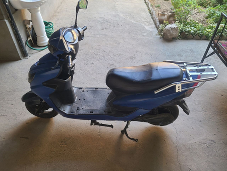 Skuter Elektro 6 Ta batareyliy