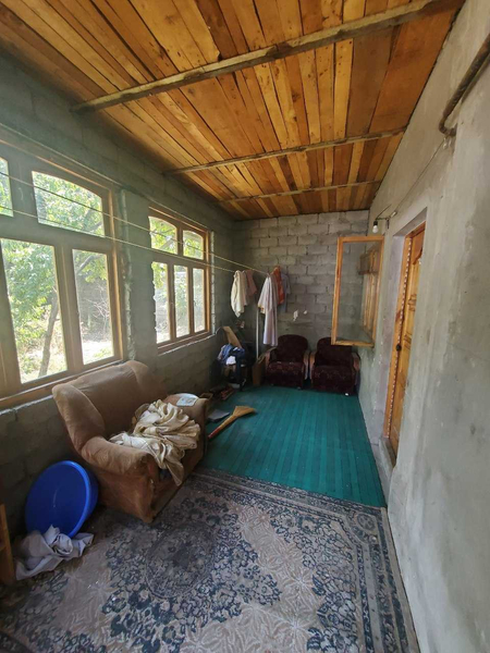 Срочно продаётся дом по Улице  Мухтар Ашрафи  4-комнаты ,3.4-сотки
