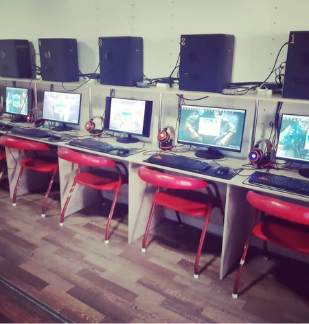 Kompyuter va Play Stationlar sotiladi