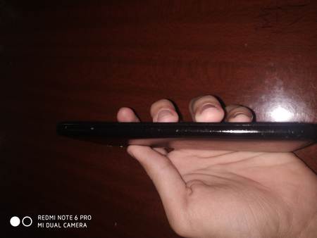 Телефон Huawei Y5 2019