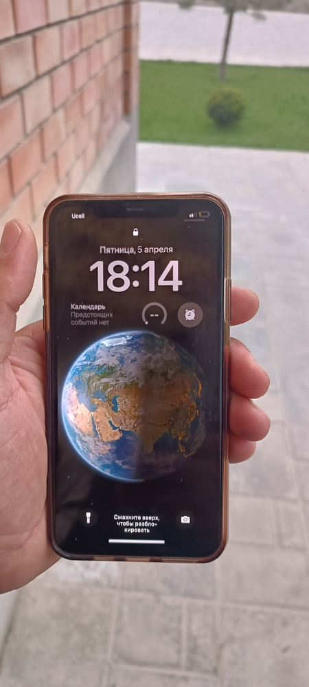 iPhone 11 Pro max 300$ kelishiladi