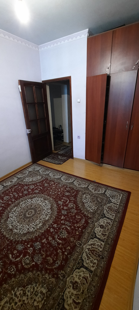 Srochna 2 xona 3 qilingan G'uncha tinchik metro 62+ kvadrat kelishamiz