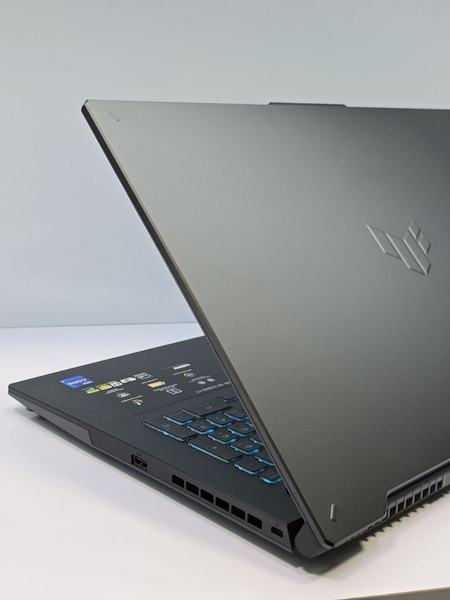 ASUS Tuf Gaming Core i7 13