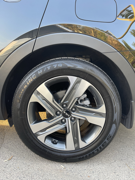 KIA Sorento 7-местный