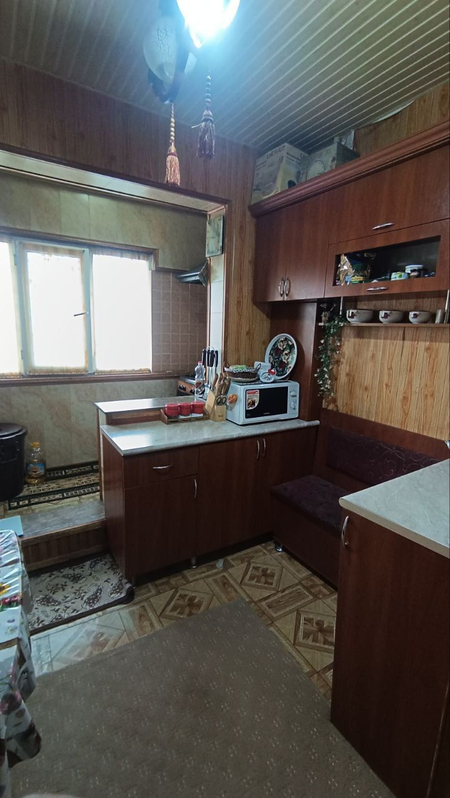 Юнусабад 6, 3/3/4. Франция.
