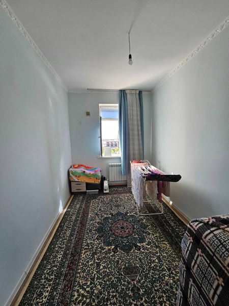 2 xonali 50m² 4-qavat uy sotiladi.