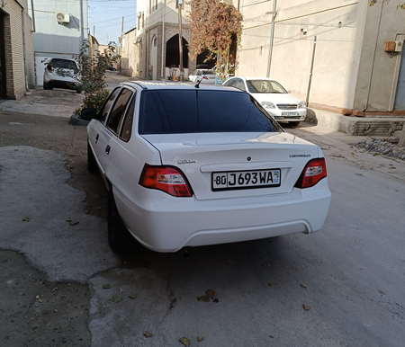 Нексия2 авто машинаси сотилади!