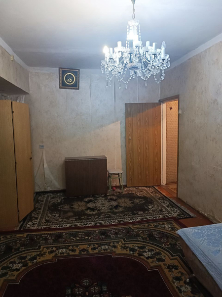 Ул.Шахристанская 1/4/4 42м² б/рем