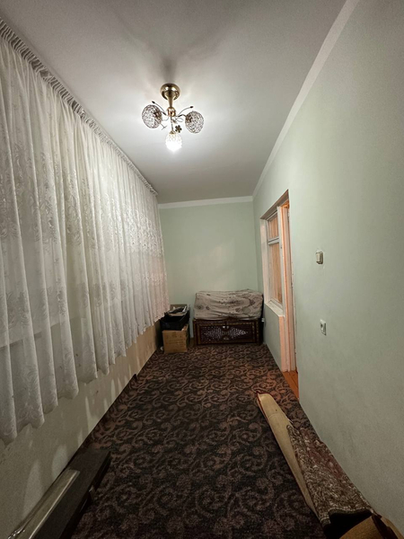 Аренда здаётся 1 комнатьний квартира
