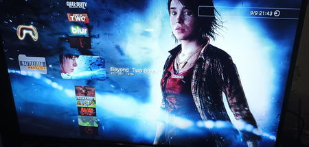 PlayStation 3(320gb) 12 игры есть(uyin bor)