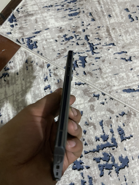 Samsung S23 ultra vetnam aybi yoq xolati yaxwi iwlatilgan……………………………..