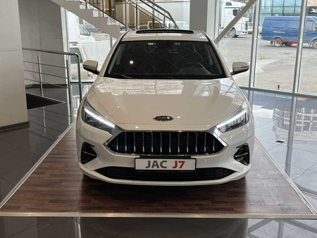 Бизнес классдаги JAC J7 / AT автомобили сотилади. malibu/monza/cobalt