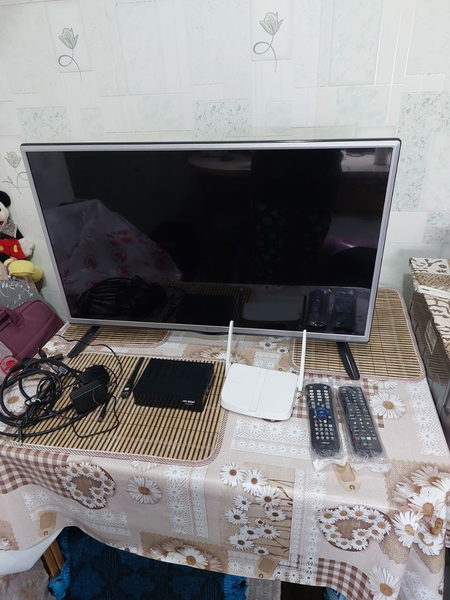 Продаётся телевизор LG 32lf550u-za